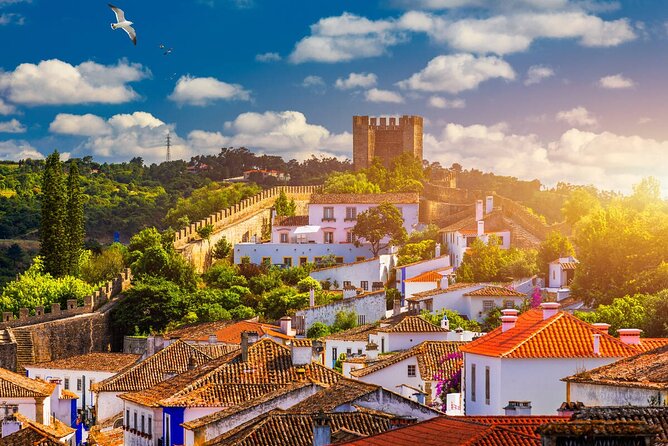Fátima, Nazaré and Obidos Full Day Tour - Key Points