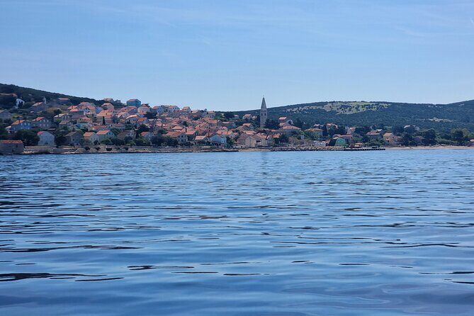 Fd boat-trip Medulin - Blue cave - Cres + lunch + dolphin search