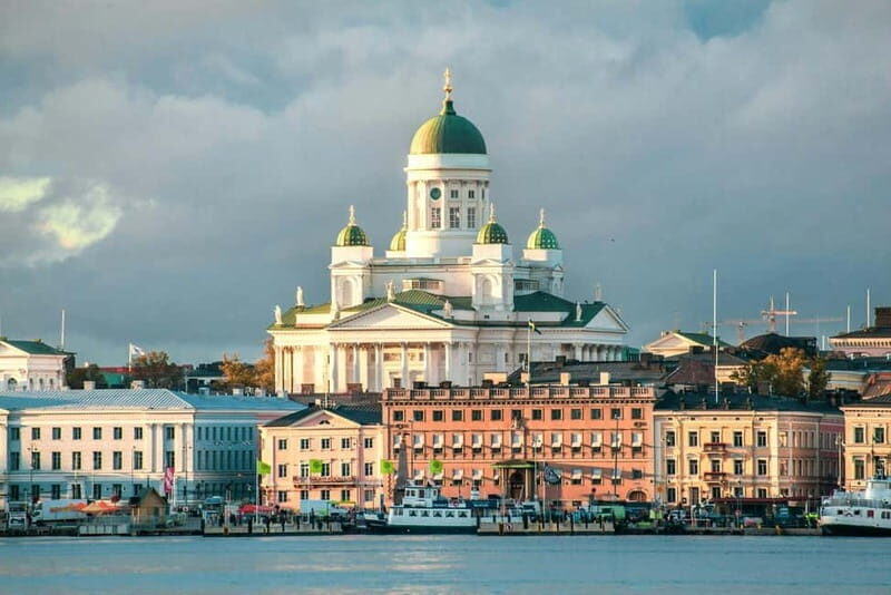 Finland: 7-Day Summer Trip with Helsinki and Lapland