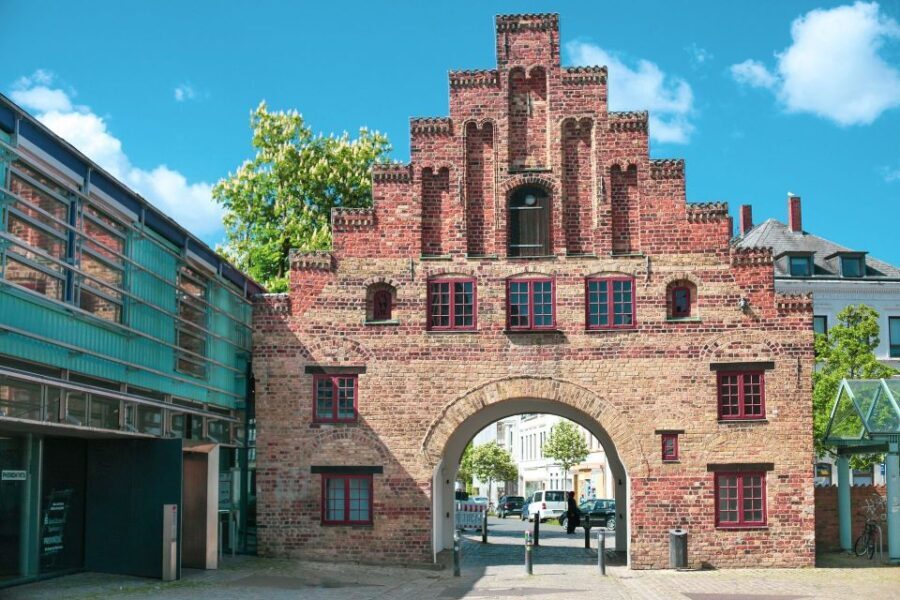 Flensburg: Private Guided Walking Tour