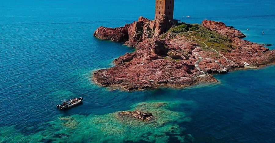 Fréjus: Sea and Creeks Boat Tour with Snorkeling and Drinks