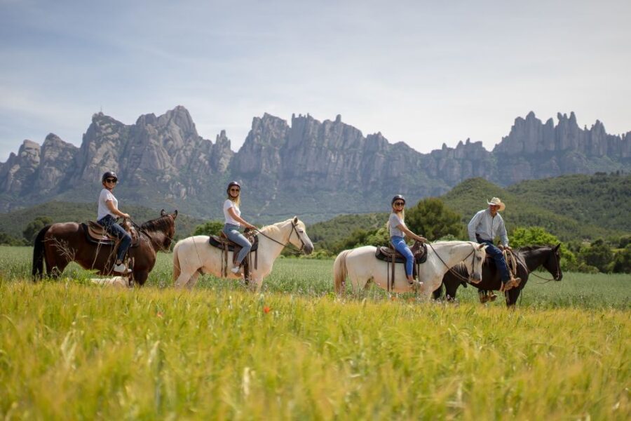 From Barcelona: Half-Day Montserrat & Horse Riding Tour - Visiting the Montserrat Monastery