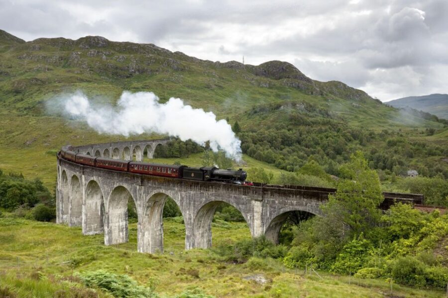 From Edinburgh: 2-Day Highlands Tour with Hogwarts Express