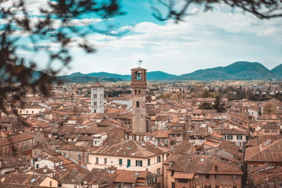 From Florence: Private Full-Day Tour of Pisa and Lucca