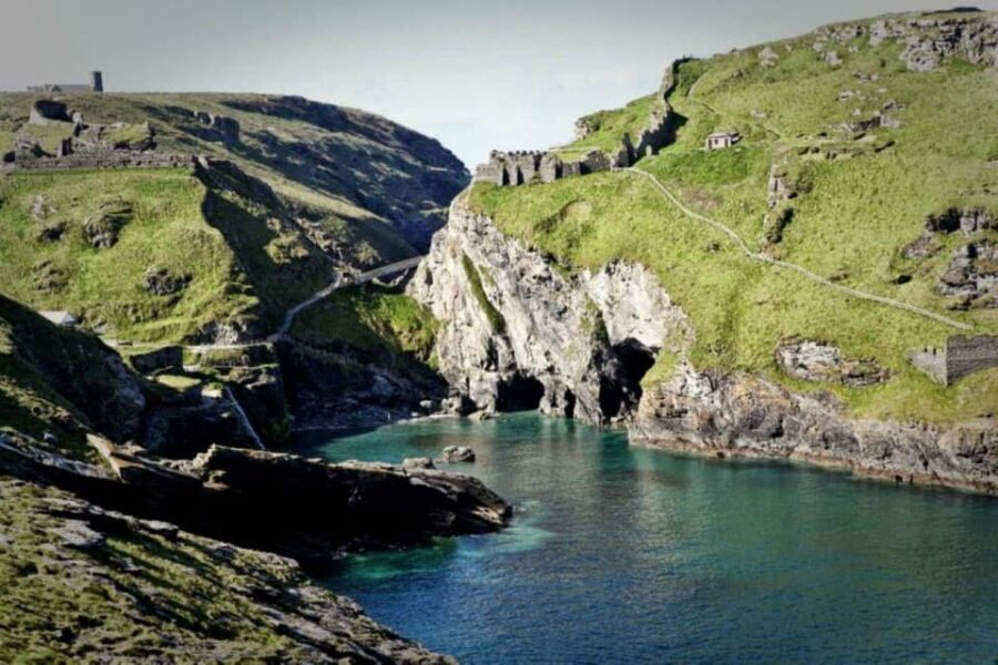 From Glastonbury: 2-Day Tintagel, Boscastle & Dartmoor Tour