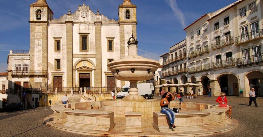 From Lisbon: Evora Private Day Trip with Wine Tasting - Walking Tour of Evora’s Historic Heart