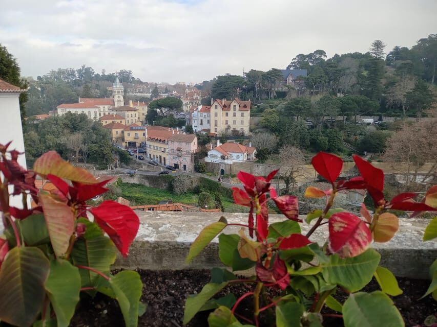 From Lisbon: Sintra, Azenhas do Mar, and Cascais Day Trip - Practical Details and What to Expect
