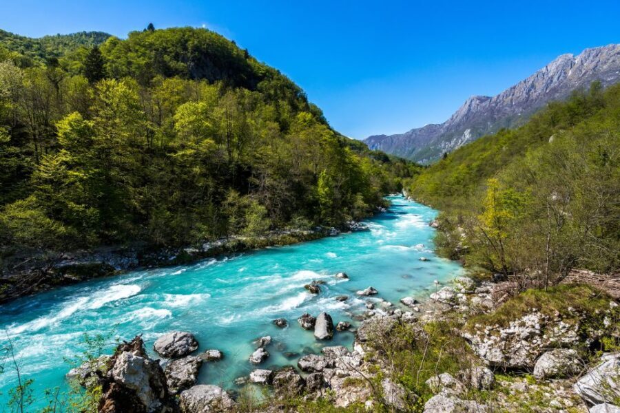 From Ljubljana: Guided Day Tour to Soa and Kranjska Gora