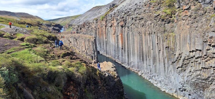 From Seydisfjordur: Stuðlagil Canyon and Vök Baths Day Tour