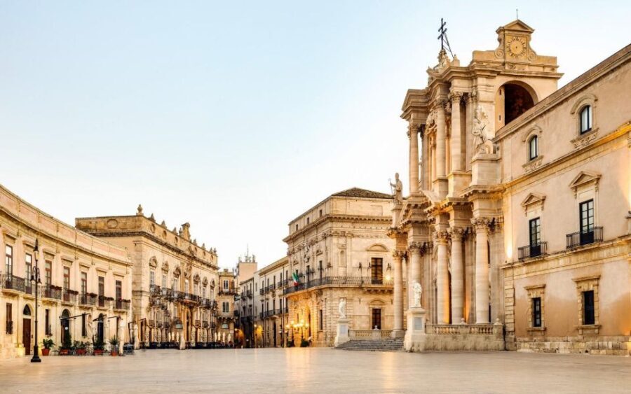 From Siracusa: Marzamemi and Noto audio-guided tour