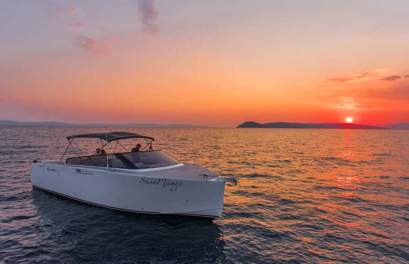 From Split: Sunset Powerboat Cruise with Unlimited Drinks - The Experience in Detail: What to Expect on the Sunset Powerboat Cruise