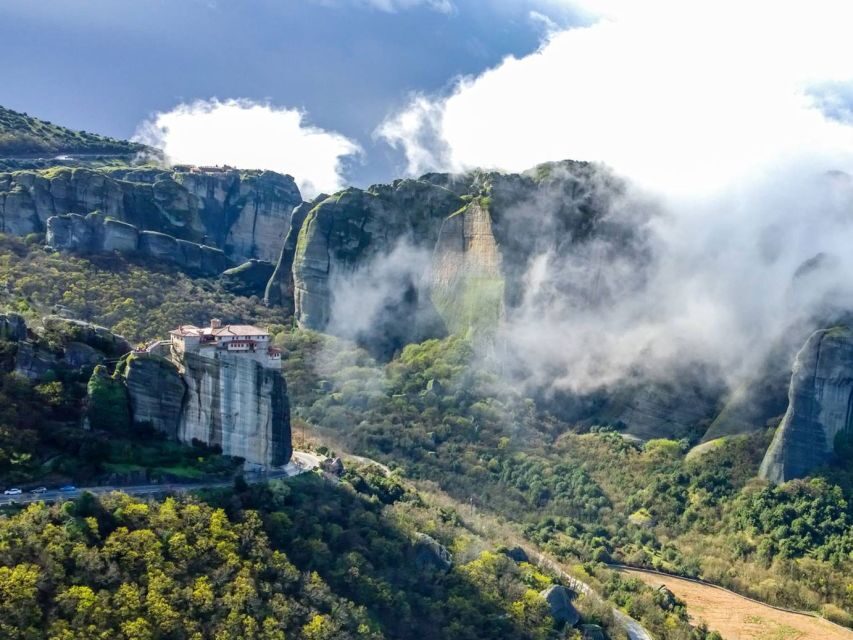 From Thessaloniki : Full-Day Bus Trip to Meteora w/ Guide