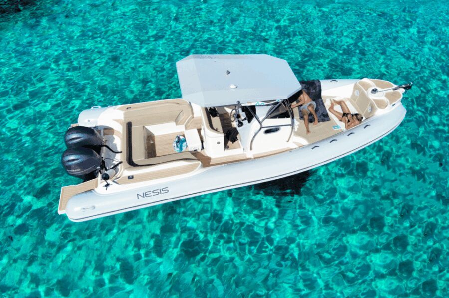 From Trapani: Favignana & Levanzo Luxury Private Boat Tour