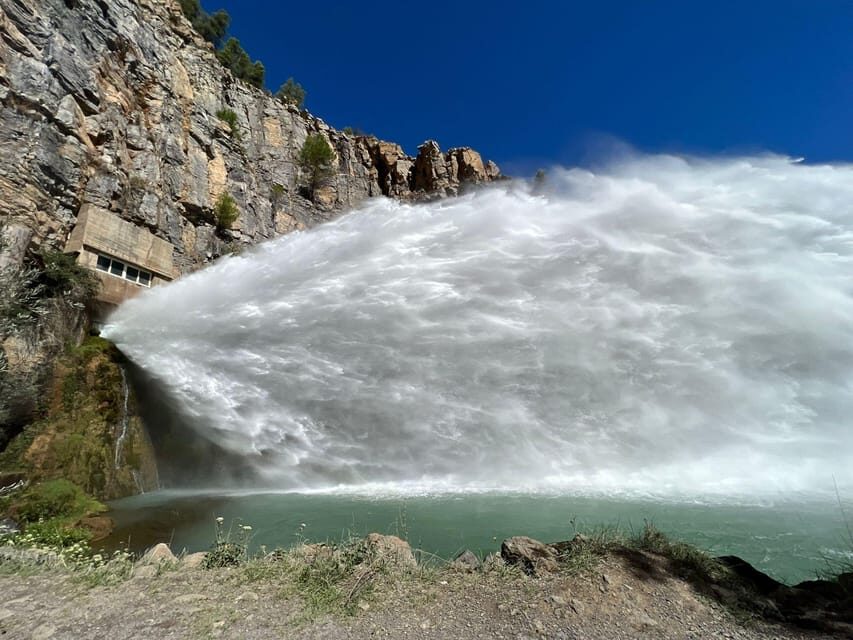 From Valencia: Montanejos Guided Hike with Natural Pools
