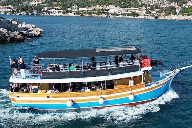 Full Day Three Islands Boat Tour with Fish Picnic from Dubrovnik - Discovering the Islands: An In-Depth Look