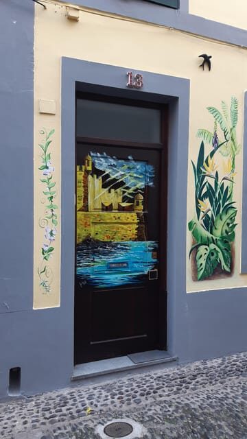 Funchal: famous places and magical corners. - FAQ
