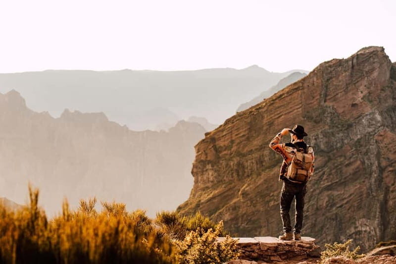 Funchal: Sunrise Pico do Arieiro & Ruivo/Larano HikeTransfer - FAQs