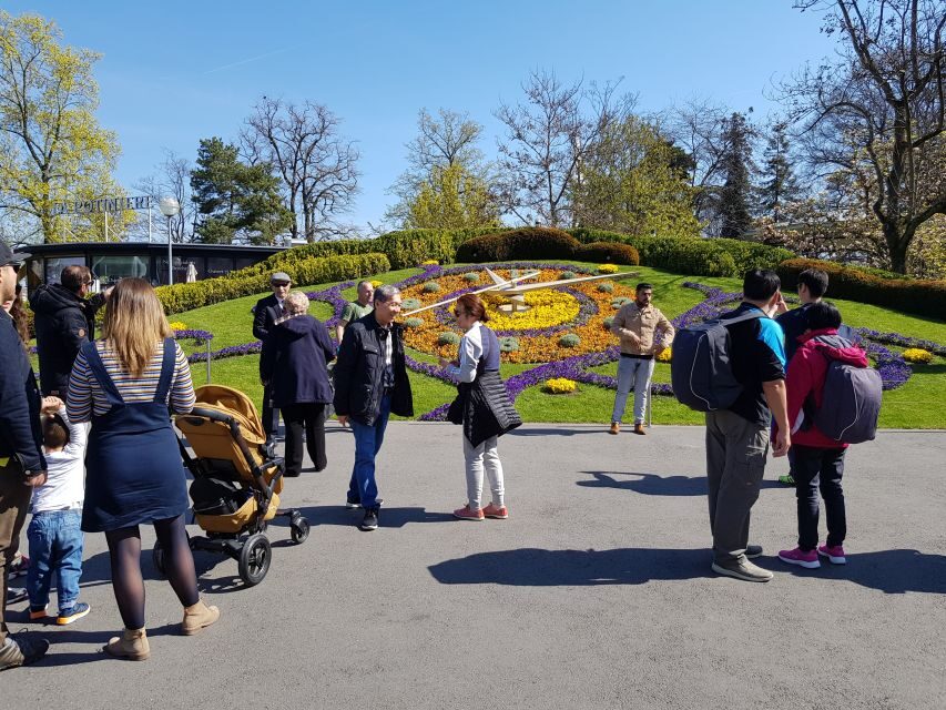 Geneva: United Nations, Old Town and Lake E-Bike Tour