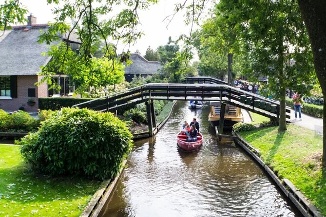 Giethoorn Day Trip from Amsterdam with Cruise & Walking Tour - Introduction