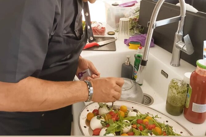 Gourmet Creations by Roberto Medda - Key Points