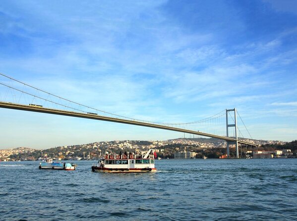 Guided Bosphorus Afternoon Cruise on Luxury Yacht - Key Points