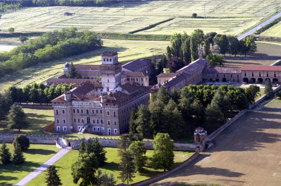 Guided tour of the Castle of Chignolo Po - Who Should Consider This Tour?
