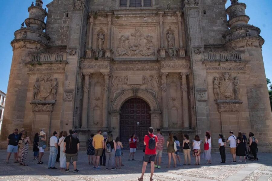 GUIDED VISIT TO ÚBEDA: Visit Úbeda with entrance fees to monuments included. - The Monuments and Their Significance