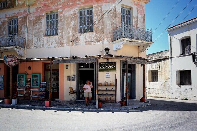 Guided Walking Tour in Athens - Key Points