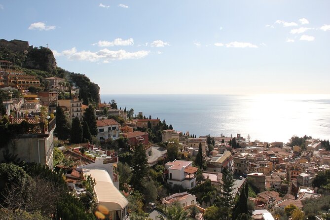 Guided Walking Tour in Taormina - Key Points