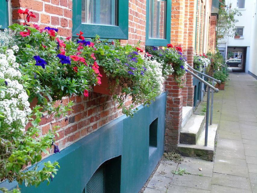 Hamburg: 2-Hour St. Georg Walking Tour