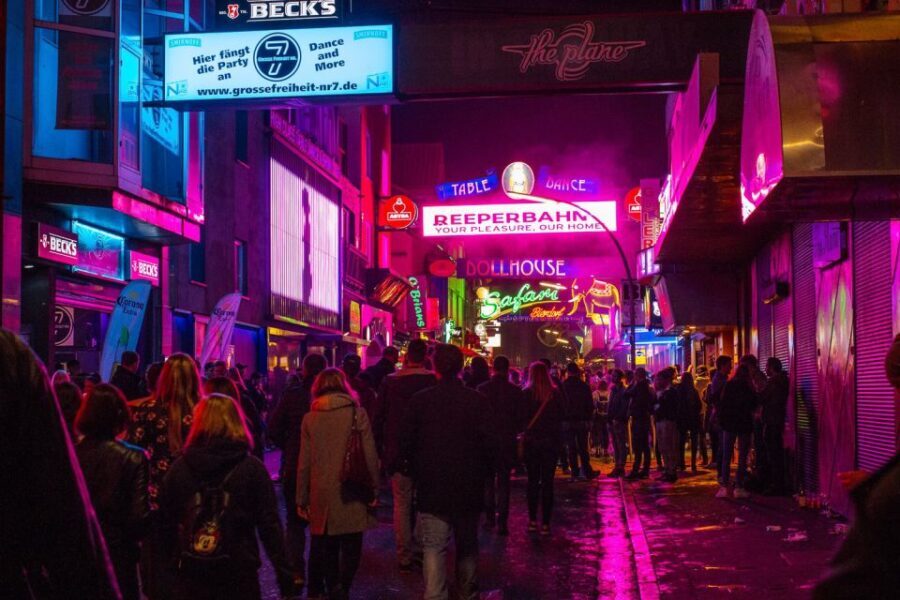 Hamburg: In the Footsteps of "Olivia" Reeperbahn Tour