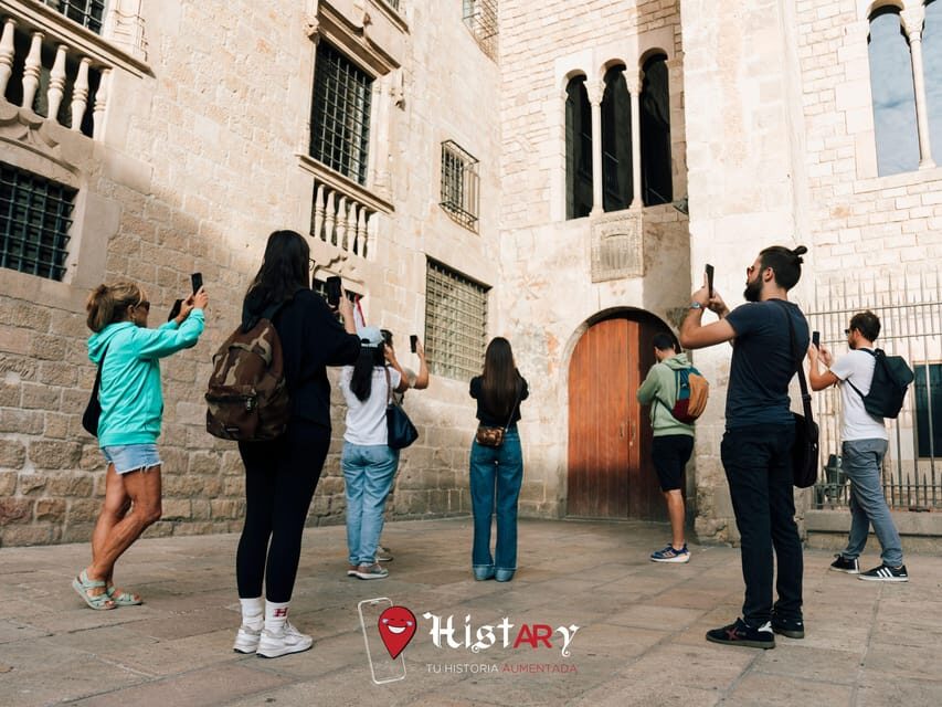 HistARy: Guided tour through the Gothic Quarter with Augmented Reality - Who Would Enjoy This Tour?