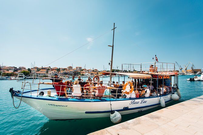Island Hopping Boat Excursion with Lunch (Trogir,Blue Lagoon, olta)