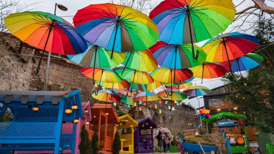 Istanbul: Colorful Fener & Balat Walking Tour w/Expert Guide