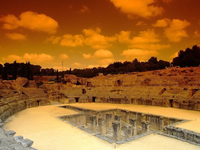 Itálica: 3-Hour City of Emperors Tour from Seville