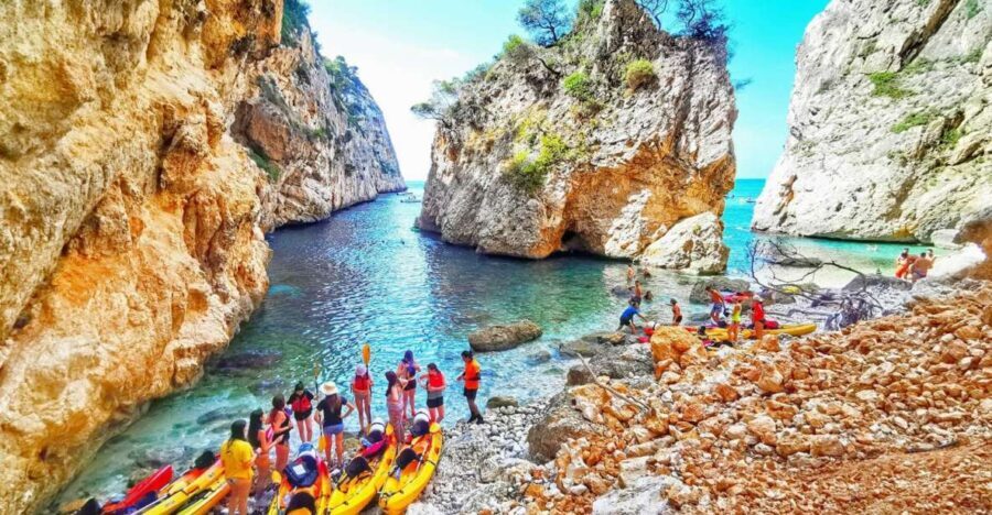 Jávea: Kayak trip to Granadella