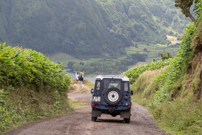 Jeep Tour - Sete Cidades (Half day) - Key Points