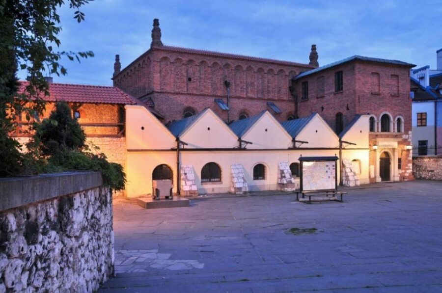 Krakow: Kazimierz Jewish Quarter Walking Tour