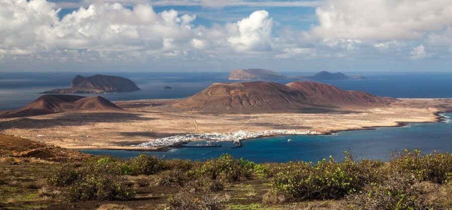 La Graciosa: Island Cruise with Lunch for Cruise Passengers