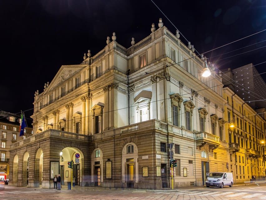 La Scala's Grand History & Architecture: A Guided Tour