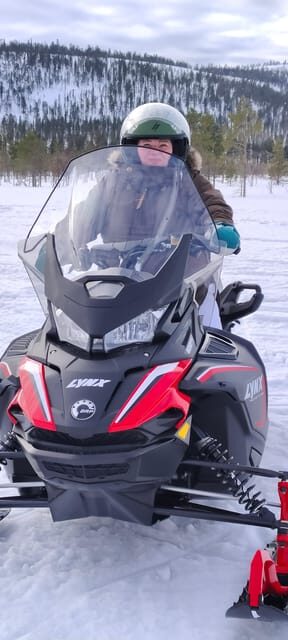 Lapland: Private Snowmobile Safari with arctic Local Guide - What to Expect on the Day