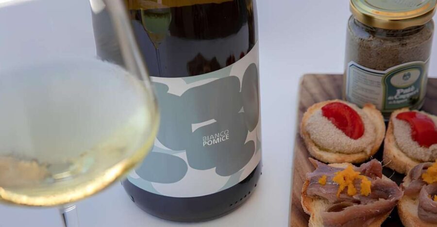 Lipari: Winery Guided Tour and Wine Tasting