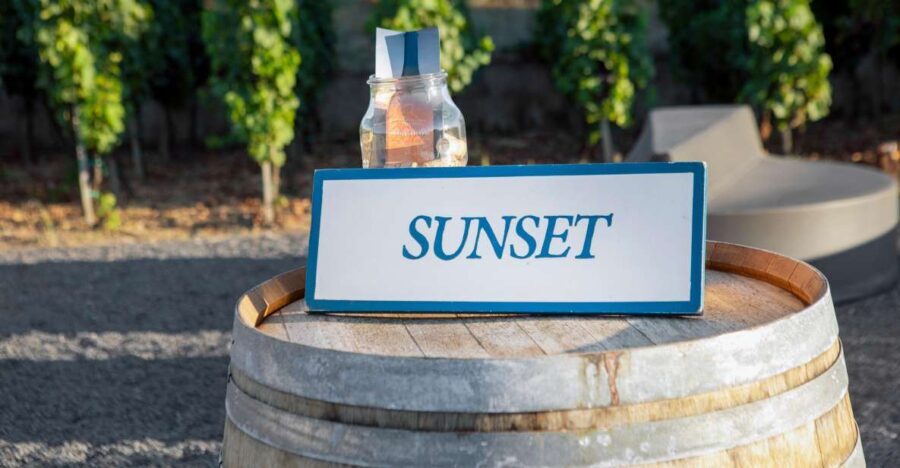 LIPARI WINERY - SUNSET WINE TASTING