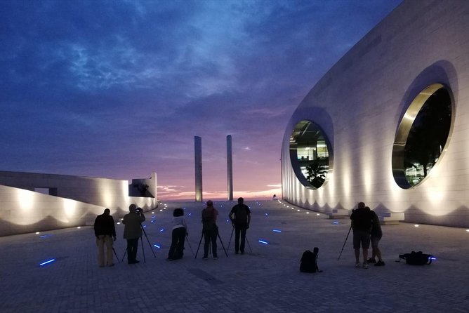 "Lisbon by Night" up to 6 people, private tour - Key Points