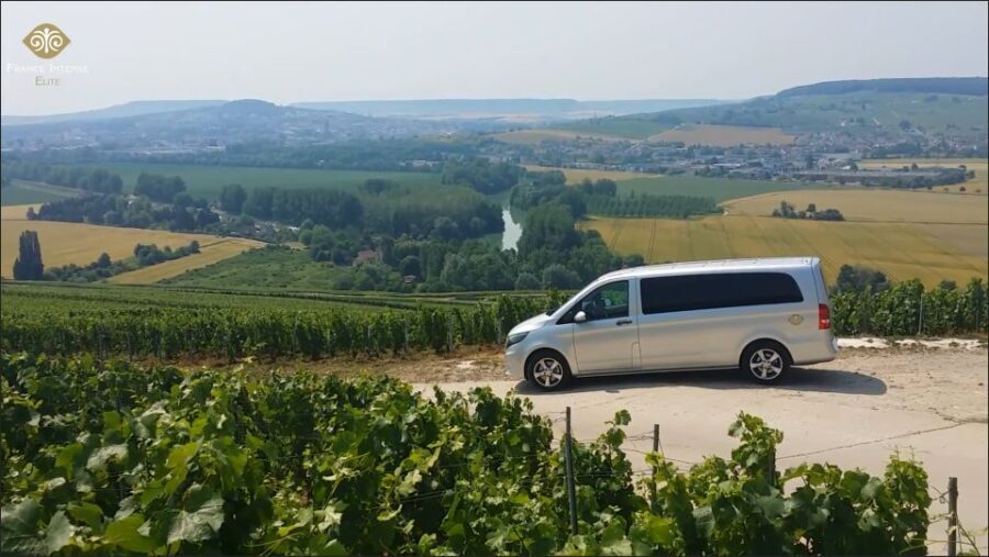Loire Valley Tour & Wine Tasting Vouvray, Chinon, Bourgueil