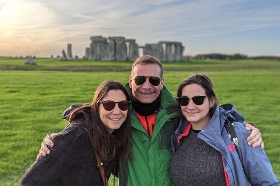London: Windsor Castle, Stonehenge Bath Private Luxury Tour