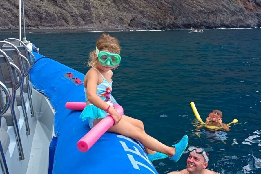 Los Gigantes to Teno: Boat trip with snorkeling & drinks - The Experience in Detail