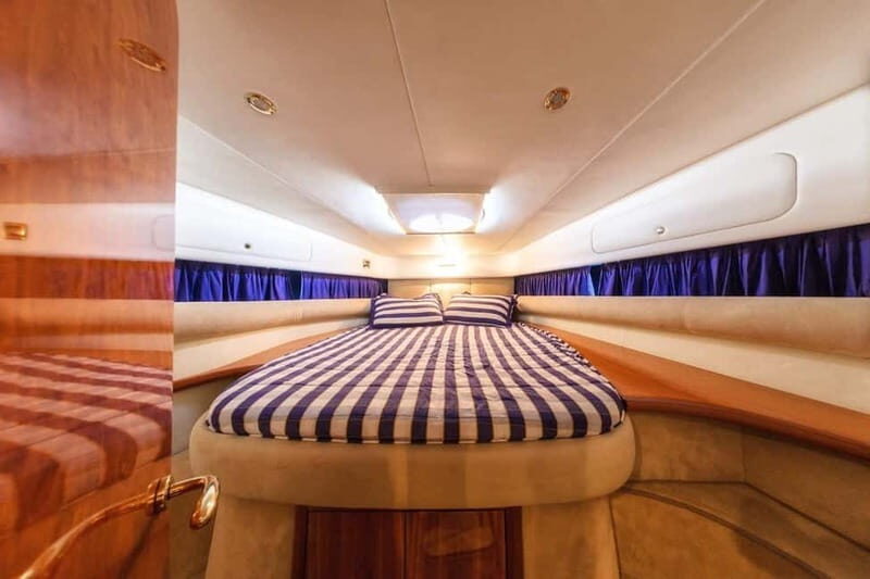 Luxury Yacht | Zakynthos |39ft Cranchi |Private for 9 people