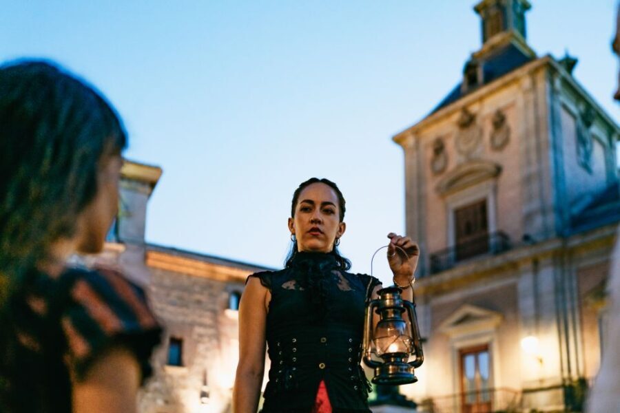 Madrid: Spanish Inquisition and Legends Evening Walking Tour
