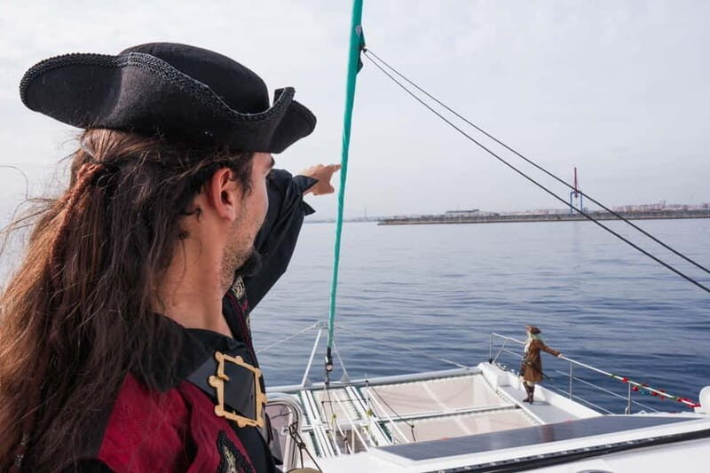 Malaga: Theatrical Boat Tour - Adventures on the High Seas - Why This Tour Stands Out